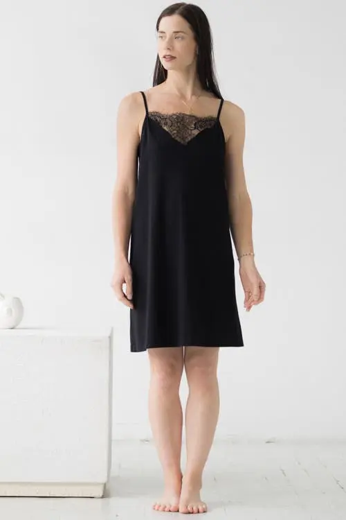 SALUA Zuma Soft Lace Chemise - Black