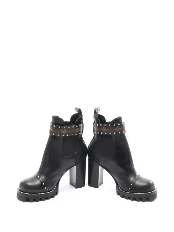 LOUIS VUITTON 10s Trail Line Studded Boots