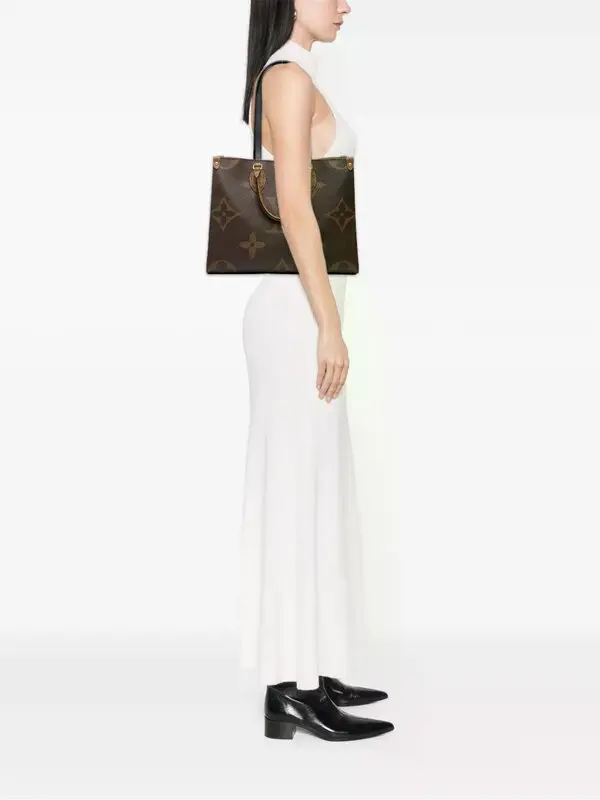 LOUIS VUITTON 2021-2025 Monogram Giant Onthego Mm Satchel - Brown