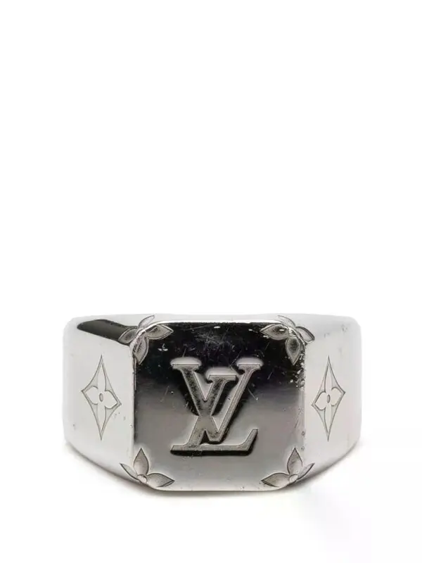 LOUIS VUITTON 2023 Plated Monogram Signet Ring - Silver