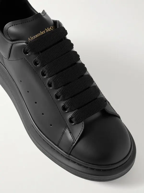 Alexander McQueen Exaggerated-sole Leather Sneakers - Black