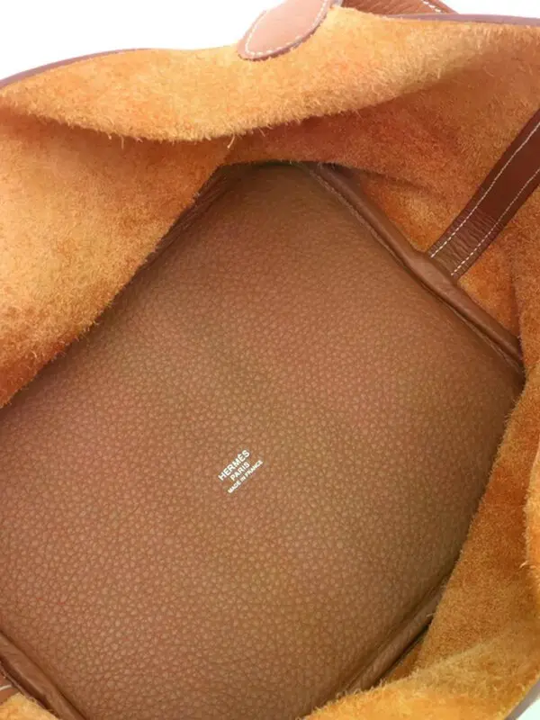 Hermès 2024 Clemence Picotin Lock 22 Handbag
