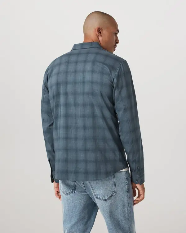 Vuori Long Leeve Plaid Button Down Hirt - Abyss