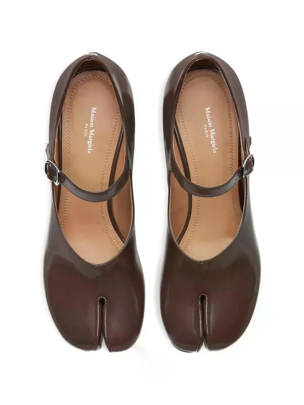 MAISON MARGIELA Tabi Mary Jane Pumps