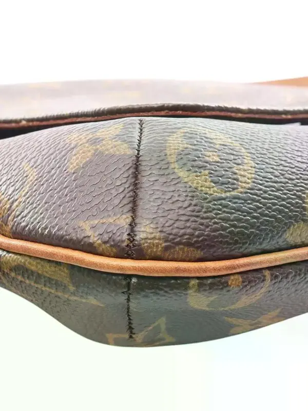 LOUIS VUITTON 2003 Monogram Musette Salsa