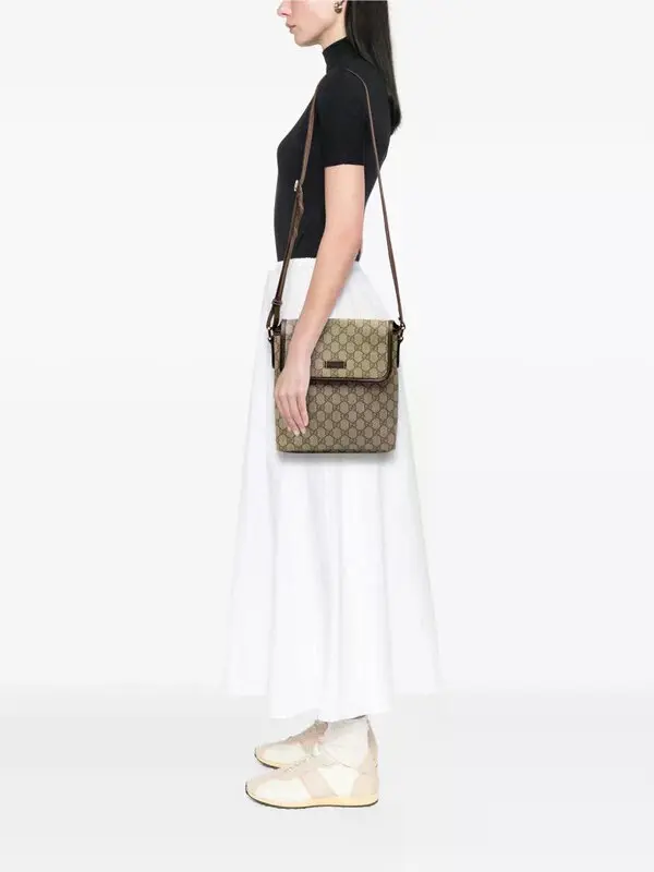 Gucci Gg Supreme Crossbody Bag