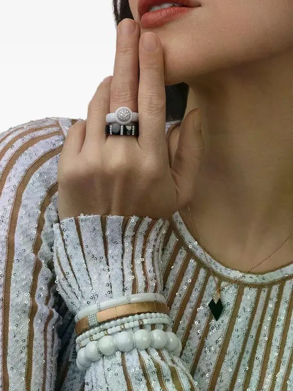 Roberto Demeglio 18k White Gold Diamond Dama Ring