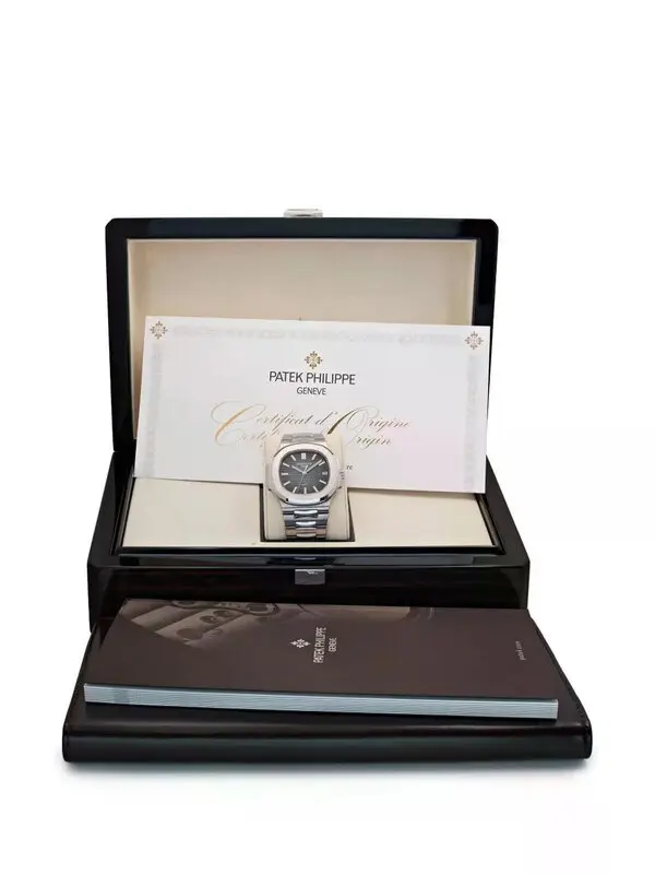 Patek Philippe 2018 Nautilus 5711/1a-010 40mm Watch