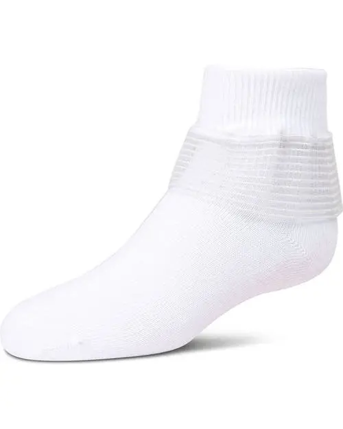 MEMOI Lace Ruffle Socks - White