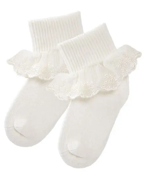 MEMOI Lace Ruffle Ankle Socks - White
