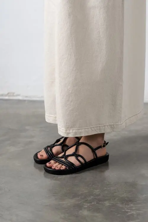ALTA Flora Strappy Leather Sandals - Black