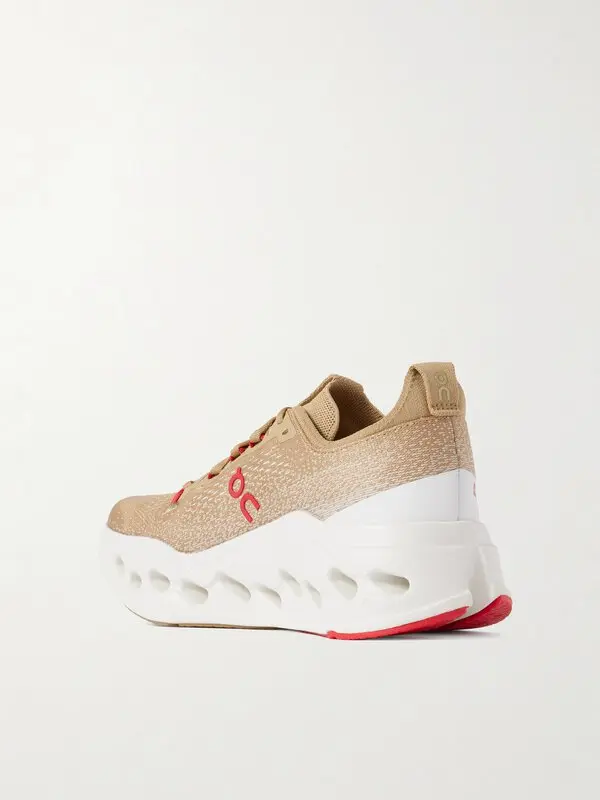 On Cloudsurfer Max Sneakers - Neutrals