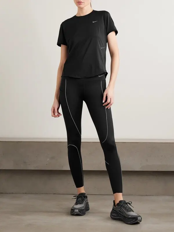 Nike Swift Mesh-trimmed Dri-fit T-shirt - Black