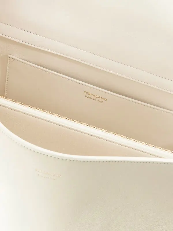 FERRAGAMO Hug Medium Leather Tote