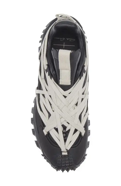 Moncler Trailgrip Megalace Low-top Sneakers - Black