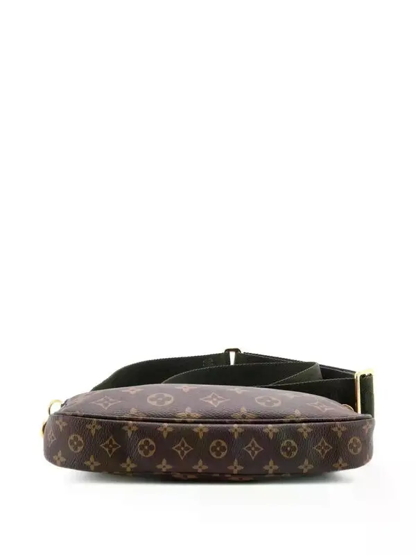 LOUIS VUITTON Multi Pochette Accessoires Monogram Canvas