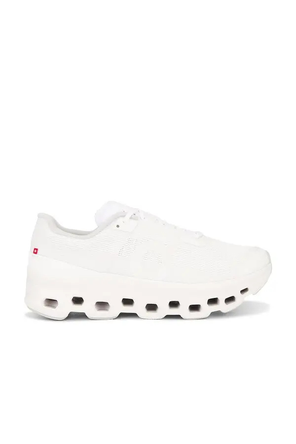 On Cloudmonster Sneakers - White