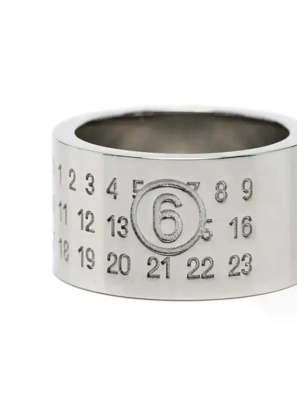 MAISON MARGIELA Logo Engraved Ring - Silver