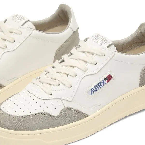 AUTRY Medalist Low Sneakers