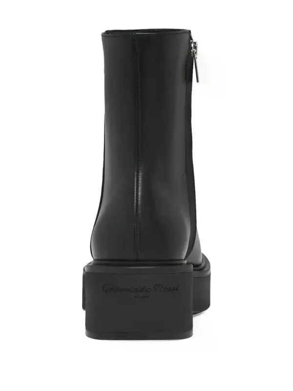 GIANVITO ROSSI Hiro Bootie - Black