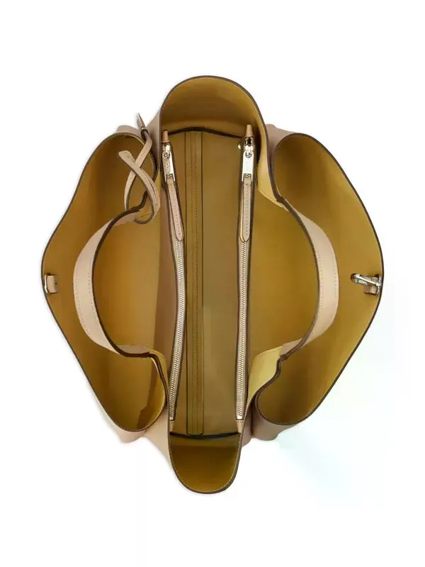 TOD'S T-detail Shoulder Bag - Neutrals