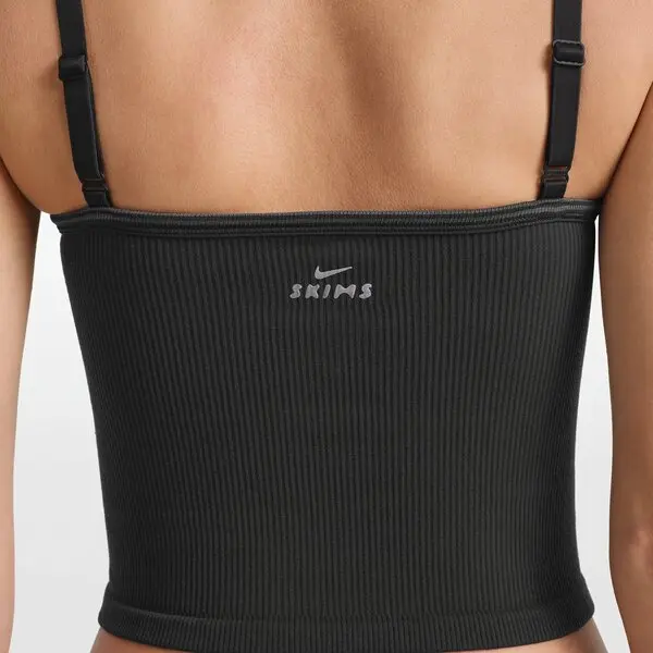 SKIMS Ribbed Seamless Cami Top - Obsidian/armor