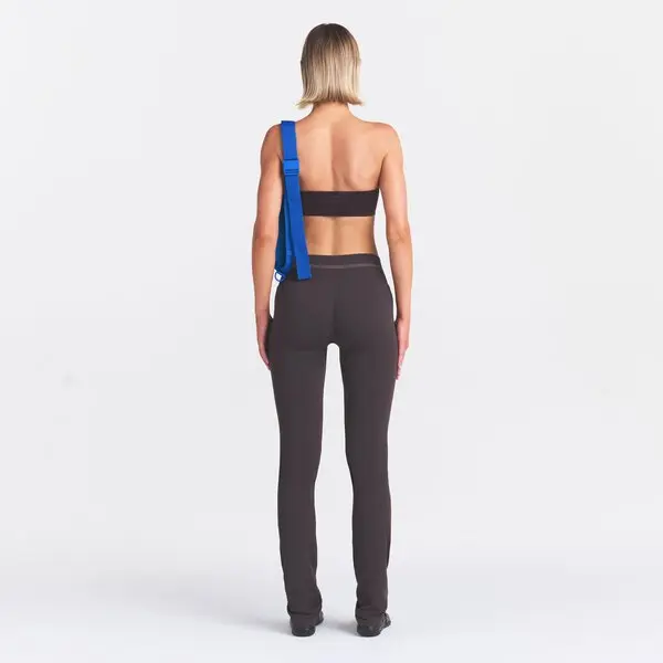 SKIMS 34" Straight Legging | Deep Neutral | | Nike Ribbed Seamless