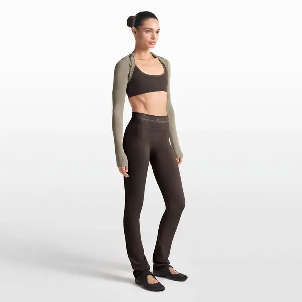 SKIMS 34" Straight Legging Phoenix | Deep Neutral | | Nike Ribbed Seamless