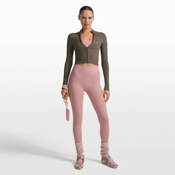 SKIMS Ribbed Seamless Zip Up Crop Jacket
