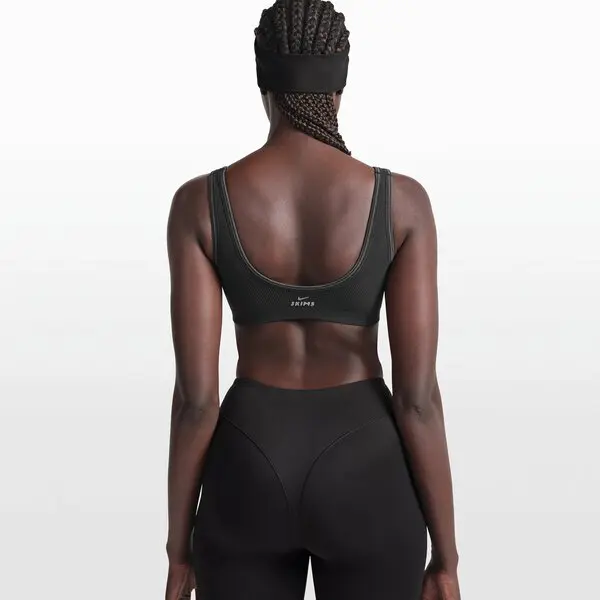 SKIMS Micro Scoop Bra | Black | | Nike Ribbed Seamless
