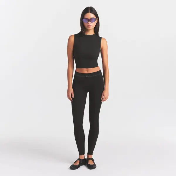 SKIMS 26" Legging | Black | | Nike Ribbed Seamless