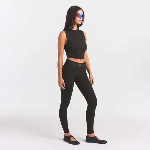 SKIMS 26" Legging | Black | | Nike Ribbed Seamless