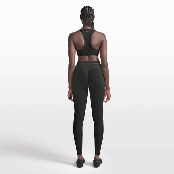 SKIMS 26" Legging Obsidian | Black | | Nike Ribbed Seamless