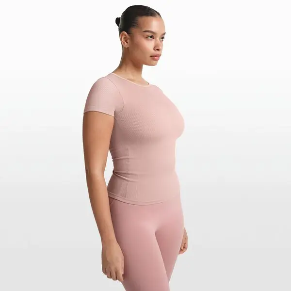 SKIMS Ribbed Seamless Baby Tee