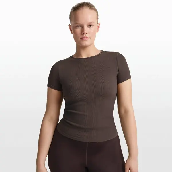 SKIMS Ribbed Seamless Baby Tee