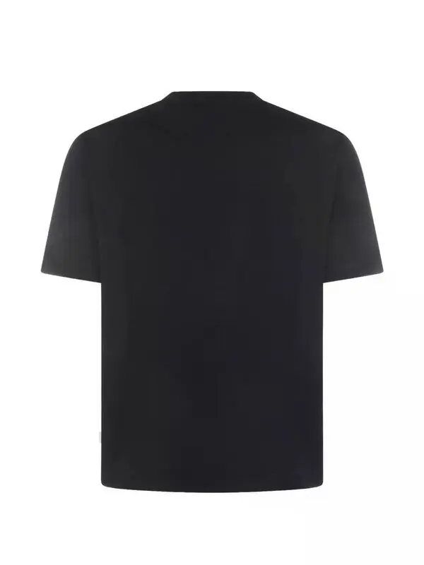 04651 / A TRIP IN A BAG Round-neck T-shirt