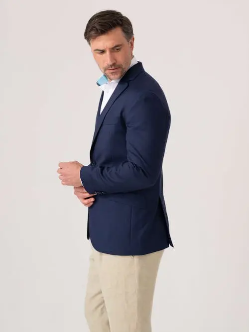KOY CLOTHING Tailored Wool Blazer