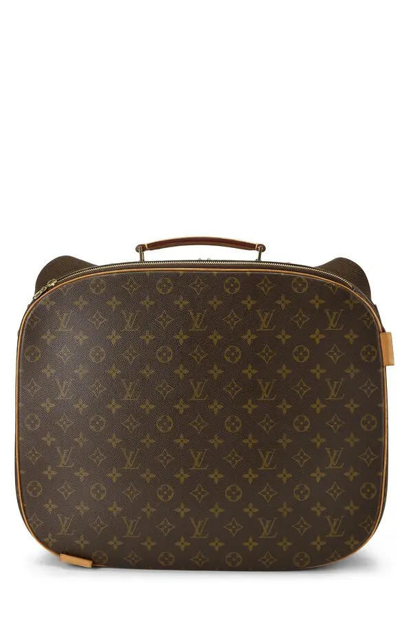 LOUIS VUITTON Monogram Packall