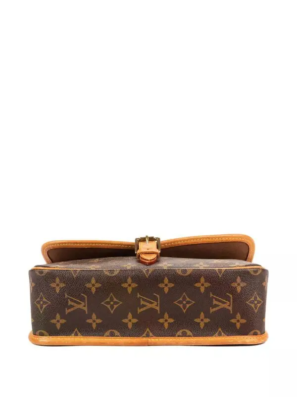 LOUIS VUITTON Monogram Shoulder Bag