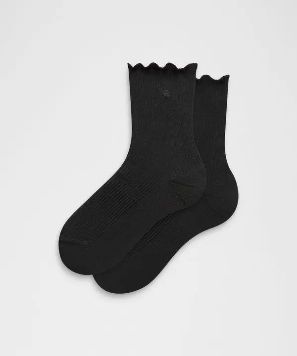 Lululemon Lettuce Edge Quarter Socks - Black