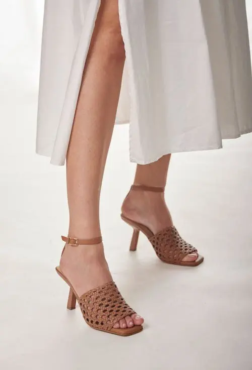 ALTA Francca Woven Sandals - Brown