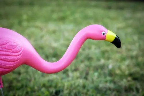 BLOEM Flamingo 25 Inch Garden Yard Stakes