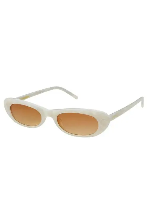 FREYRS EYEWEAR Sophie Cat-eye Sunglasses - Pearl
