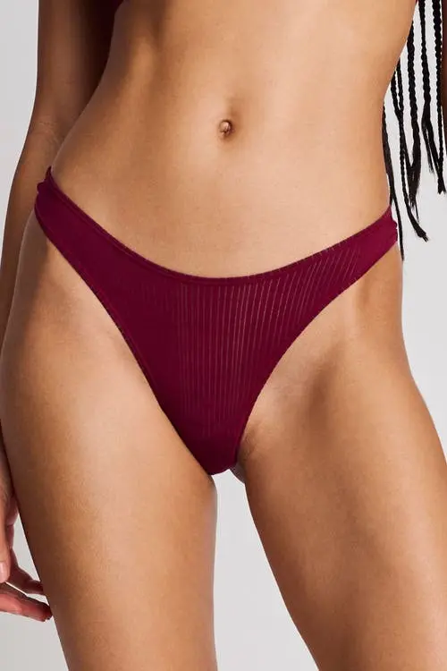 NEGATIVE UNDERWEAR Whipped Dipped Thong - Cassis