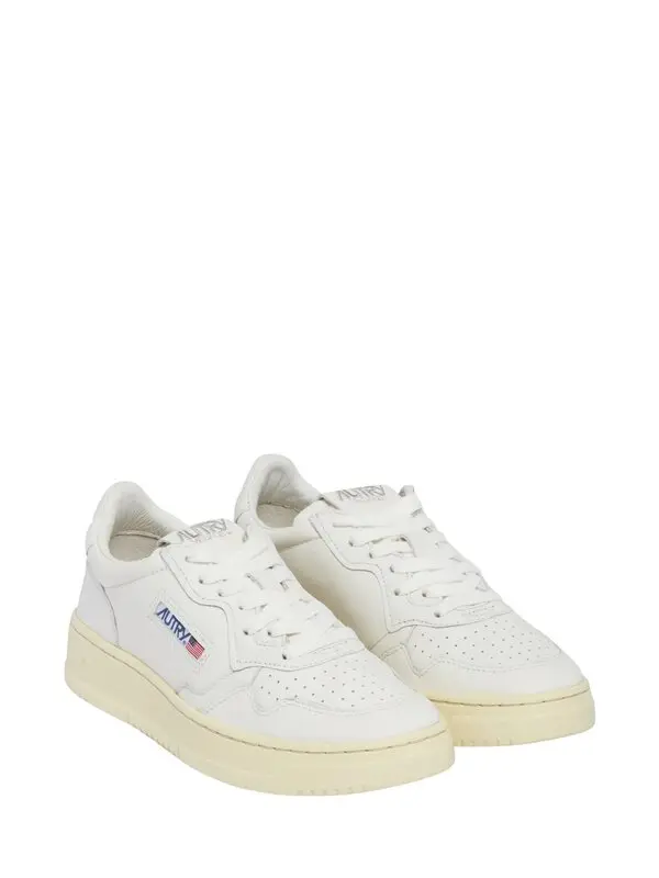 AUTRY Medalist Low Top Sneakers