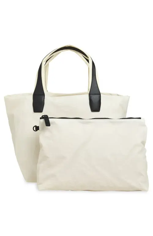VEECOLLECTIVE Medium Porter Essence Tote
