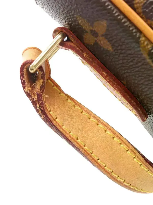 LOUIS VUITTON 2009 Monogram Trocadero 27 Crossbody Bag