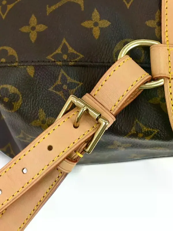 LOUIS VUITTON 2001 Mm Montsouris Monogram Canvas Backpack