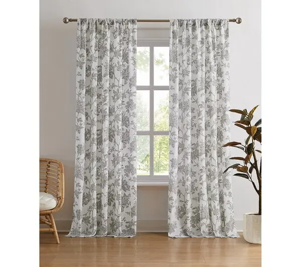 BROOKLYN LOOM Mila Floral 50x84 Window Curtain - One-color