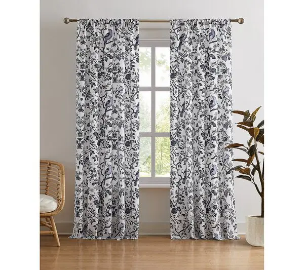 BROOKLYN LOOM Ava Floral 50x84 Window Curtain - One-color
